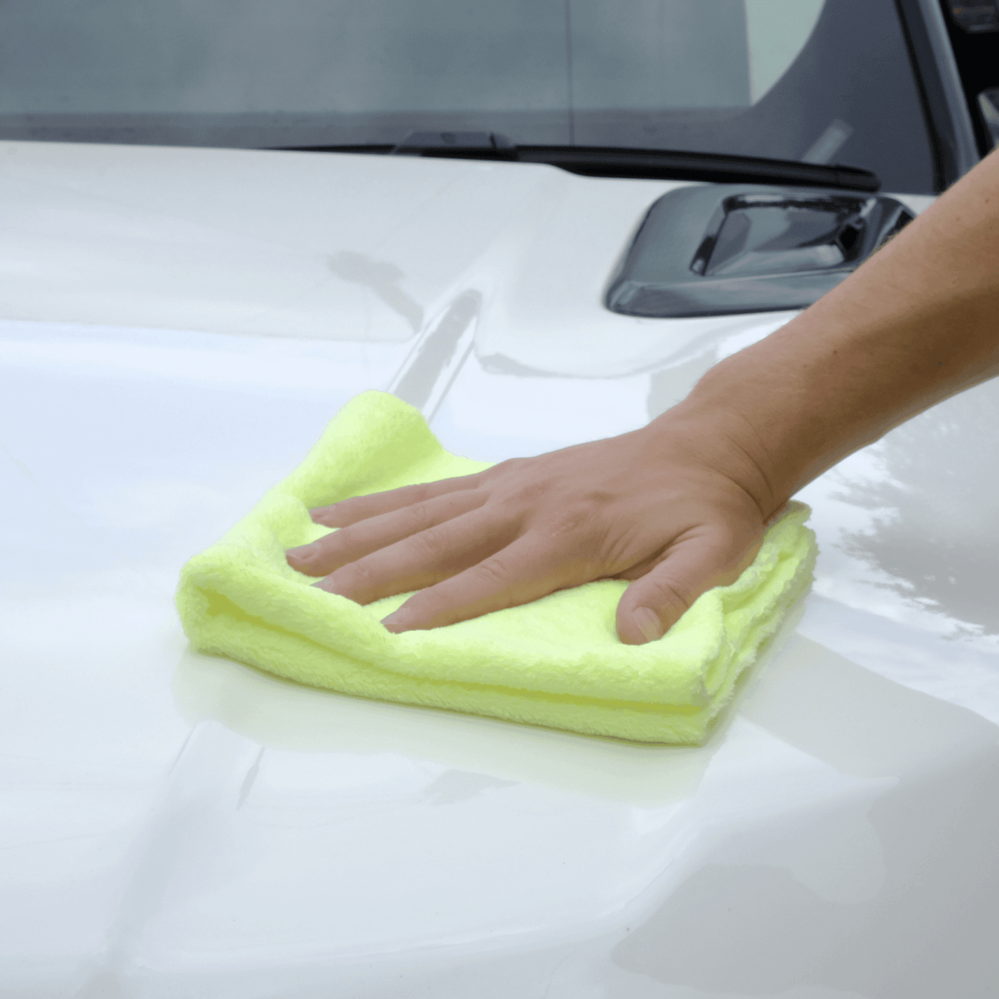 Seamless Fleece Microfibre Super Soft Cloths - Pack Of 36 – Paragon ...
